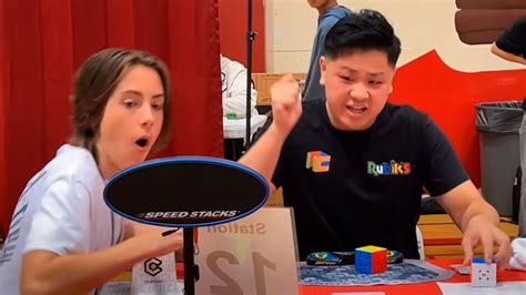 Video Armó El Cubo De Rubik En 3134 Segundos Y Marcó El Nuevo Récord