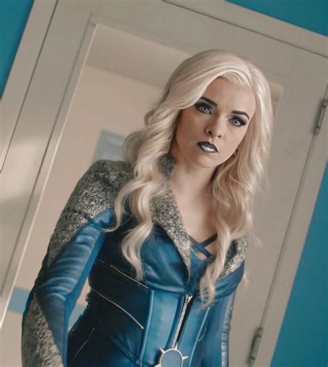 𝑲𝒊𝒍𝒍𝒆𝒓 𝑭𝒓𝒐𝒔𝒕」 Supergirl The Cw Wattpad