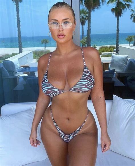 Sexy Slim Thick Milf In Glasses Goonibator09