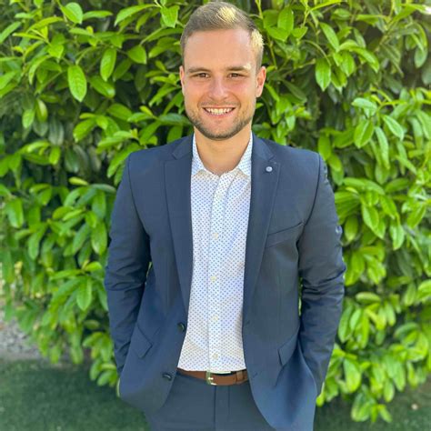 Tim Bizer - Dualer Student - kd-projekt-consulting gmbh | XING