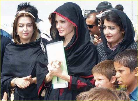 Angelina Jolie In Pakistan First Pics Photo 2478168 Angelina