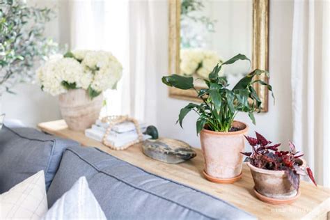 Vignette Decor Ideas How To Create A Decorating Vignette