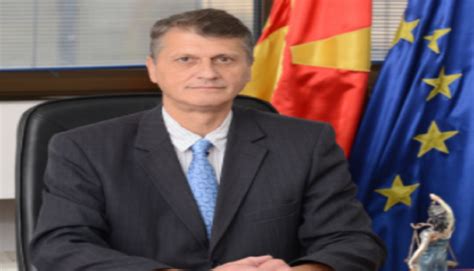 Советот на обвинители смета дека суспензијата на обвинителката нема да