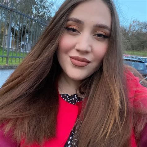 Iuga Amalia Amalia Iuga • Threads Say More