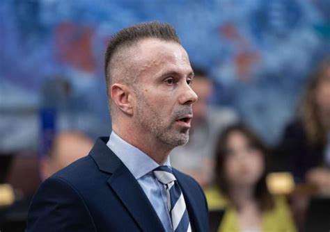 Bogdanović Sad Je Jasno Da Je Mijajlović Tražio Ostavke U Ime Zvicera