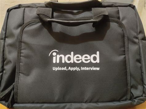 Nidhi Upman On Linkedin Laptopbag Potd Gfg Indeed Gfgswags
