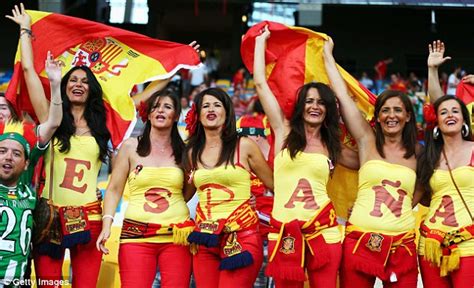 Top 10 Football Teams At World Cup With The Hottest Fans Sportshistori
