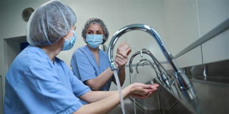 Measuring Urinary Output In Clinical Settings Methods And Standards Digital Health Technology