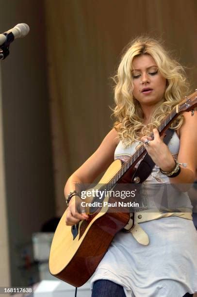 6 550 Alyson Michalka Photos And High Res Pictures Getty Images