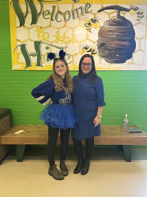 Simonds High School On Twitter Nationaljerseyday Seabee Spirit