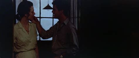 AusCAPS Mel Gibson Shirtless In The Year Of Living Dangerously