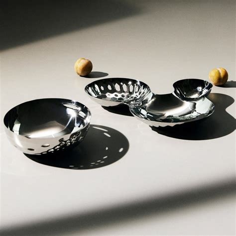 Ten Objects By Zaha Hadid Design That Go Beyond The Simple Translation From Sketch To Object