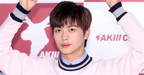 [bnt포토] 비투비 육성재 이렇게 들면 되나요