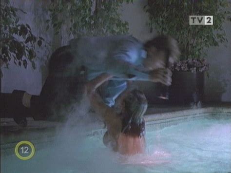 Naked Kari Wuhrer In Sliders