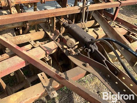 John Deere Grain Drill And International 37 Disk Agriculture Bigiron