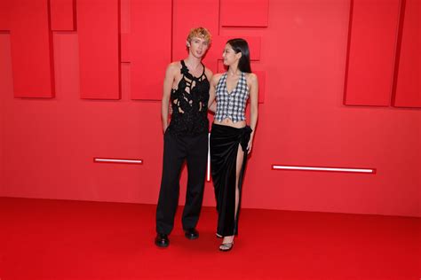 لیلی رز دپ و ویکند روی فرش قرمز سریال The Idol در جشنواره کن