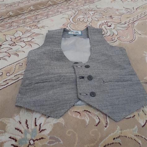 کمدا قیمت و خرید جلیقه رنگ طوسی سایز تا 4سال