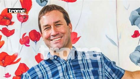René Gastelumendi vuelve a la televisión como conductor de ATV Noticias ...