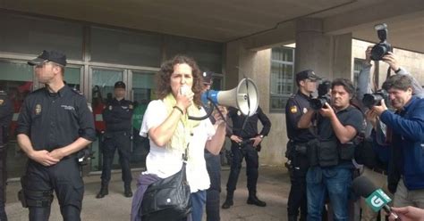 Laura Bugalho Aprendín Que A Solidariedade Pode Mover Unha Resolución