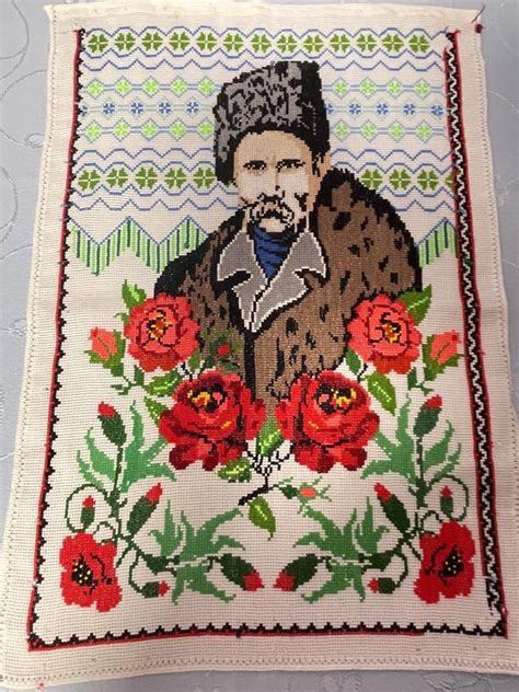 Портрет т г шевченка вишиванка — ціна 850 грн у каталозі Картини Купити товари для дому та