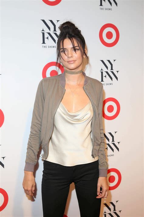 Kendall Jenner Hot Celebs Home