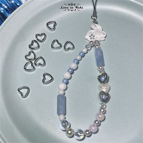 자체제작 행운토끼키링 토끼키링 행운키링 부적키링 Y2k Y2k키링 에어팟키링 버즈키링 에이블리