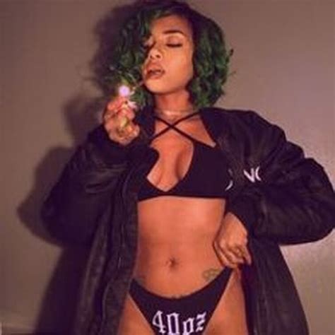 Time To Rest Your Aesthetic Knowledge What Aesthetic Page Is This Image From Fandom