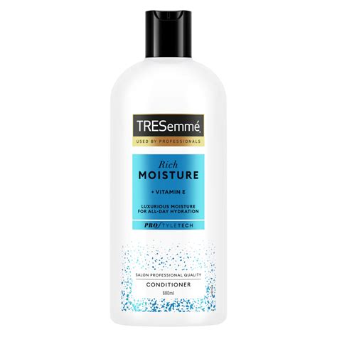 Tresemme Conditioner Rich Moisture 680 Ml One Stop