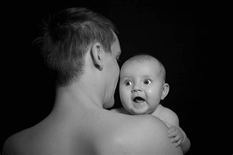 Vater Und Baby Vater Nackt Spielen Photo Background And Picture For Free Download Pngtree