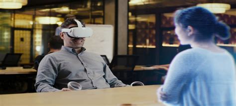 Interview Through Virtual Reality Vr
