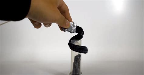 unsettling robot grips like an elephant s trunk