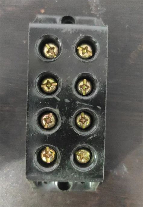 60a 4 Way Screw Terminal Connection Block At ₹ 45 Piece New Delhi Id 2853203085430