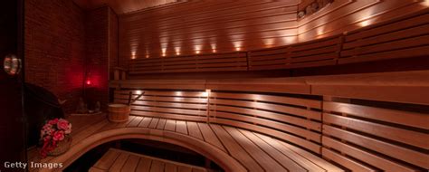 Egykori Ravataloz Kban Sz Rakoznak Ruh Tlanul Az Orsz G Harmada T Mogatja Ket D V Ny