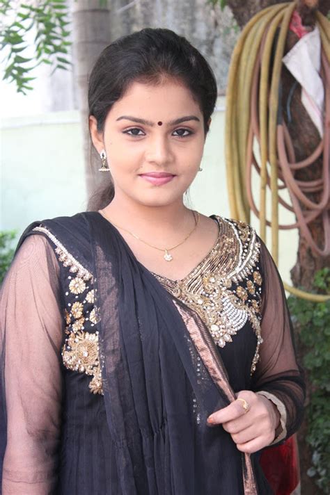 Actress Gallery Preethi Sankar Cute Photos