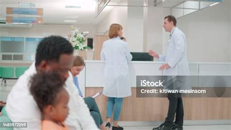 Photo Libre De Droit De Comptoir Daccueil De Lhôpital Ou Clinique