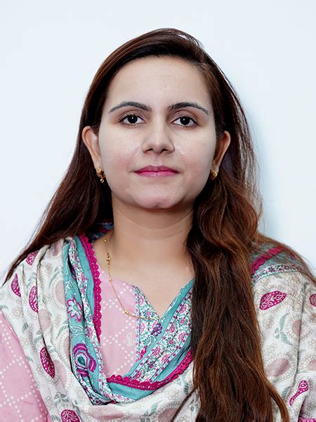 Ee Faculty