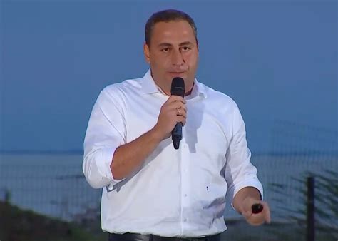 მიშასთან ერთად როგორც კი გავიმარჯვებთ დავიწყებთ აღმშენებლობის პროცესს გიორგი ვაშაძე