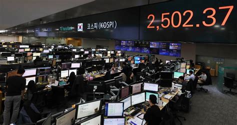 공매도 금지 첫날 잔고↑쇼트커버링 따른 급등세 단기 그칠 것 한국경제