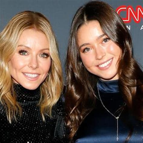 Kelly Ripa Reacts To Daughter Lola Consuelos Posting “demure” Topless Photo