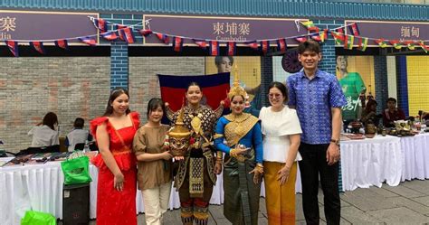 សិល្បករ សិល្បការិនី កម្ពុជាចូលរួមសម្ដែងក្នុងកម្មវិធីសប្តាហ៍វប្បធម៌អរូបី ចិន អាស៊ាន ក្រសួងព័ត៌មាន