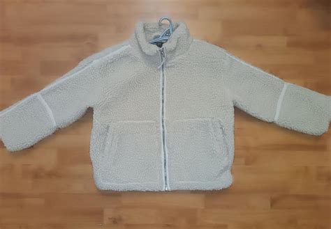 Зимова куртка бомбер — ціна 690 грн у каталозі Куртки Купити жіночі речі за доступною ціною на