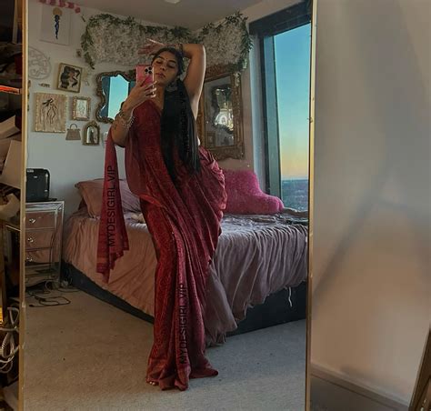 Vishakha My Desigirl Threads Say More