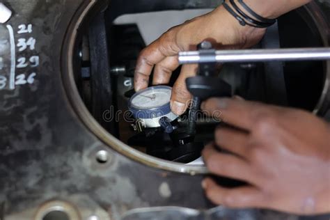 Dial Test Indicator On The Stand For Accurate Measurement Stock Image Image Of Gage Detail