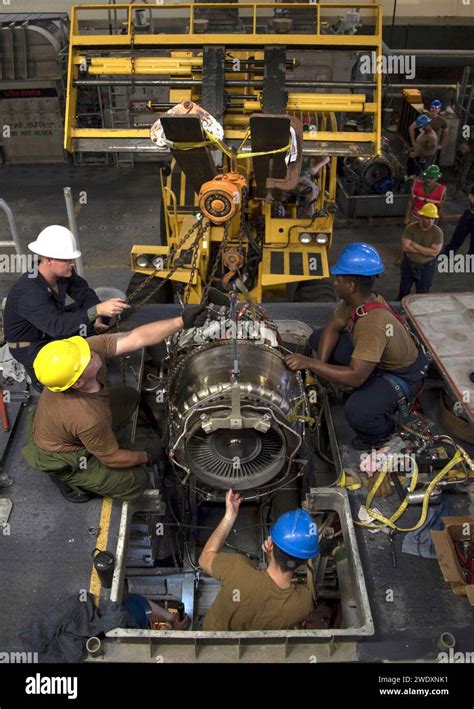 Acu 5 Works On An Lcac Engine Aboard Uss Essex Lhd 2 51560864702