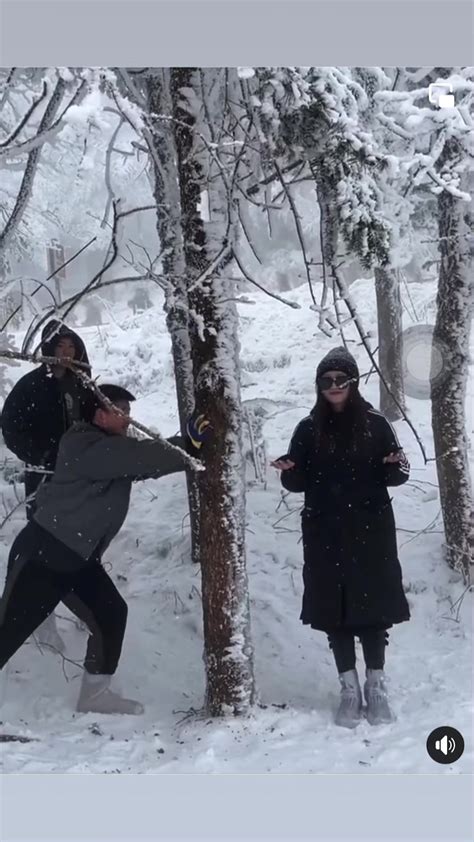 Youtube ээс бичлэг амархан татах заавар зааж өгье 1 Youtube рүү ороод бичлэгээ эхлээд сонгоно