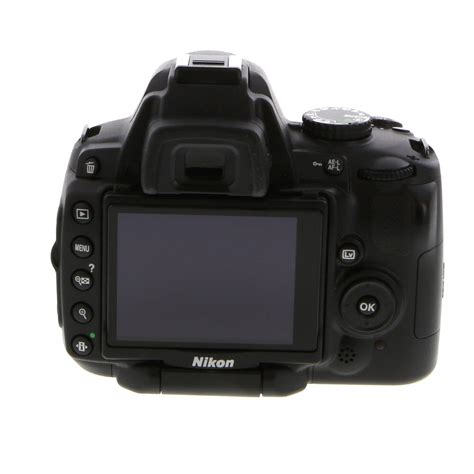Nikon D5000 DSLR Camera Body {12.3MP} at KEH Camera