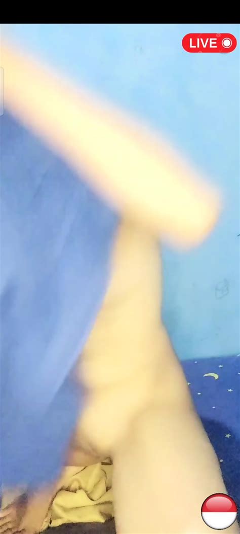 Viral Cewe Indo Mandi Colmek Pakai Selang Shower