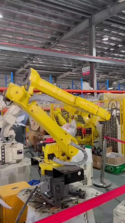 Amy Zhang 🤖 On Linkedin Fanucrobot Industrialrobot Weldingrobot Automation Robotarm