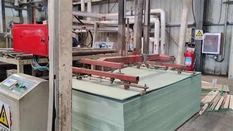 [video] New Green Substrate For Laminate Flooring 魏希娟 Posted On The