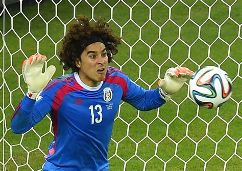 Guillermo Ochoa 2022 Wallpapers Wallpaper Cave
